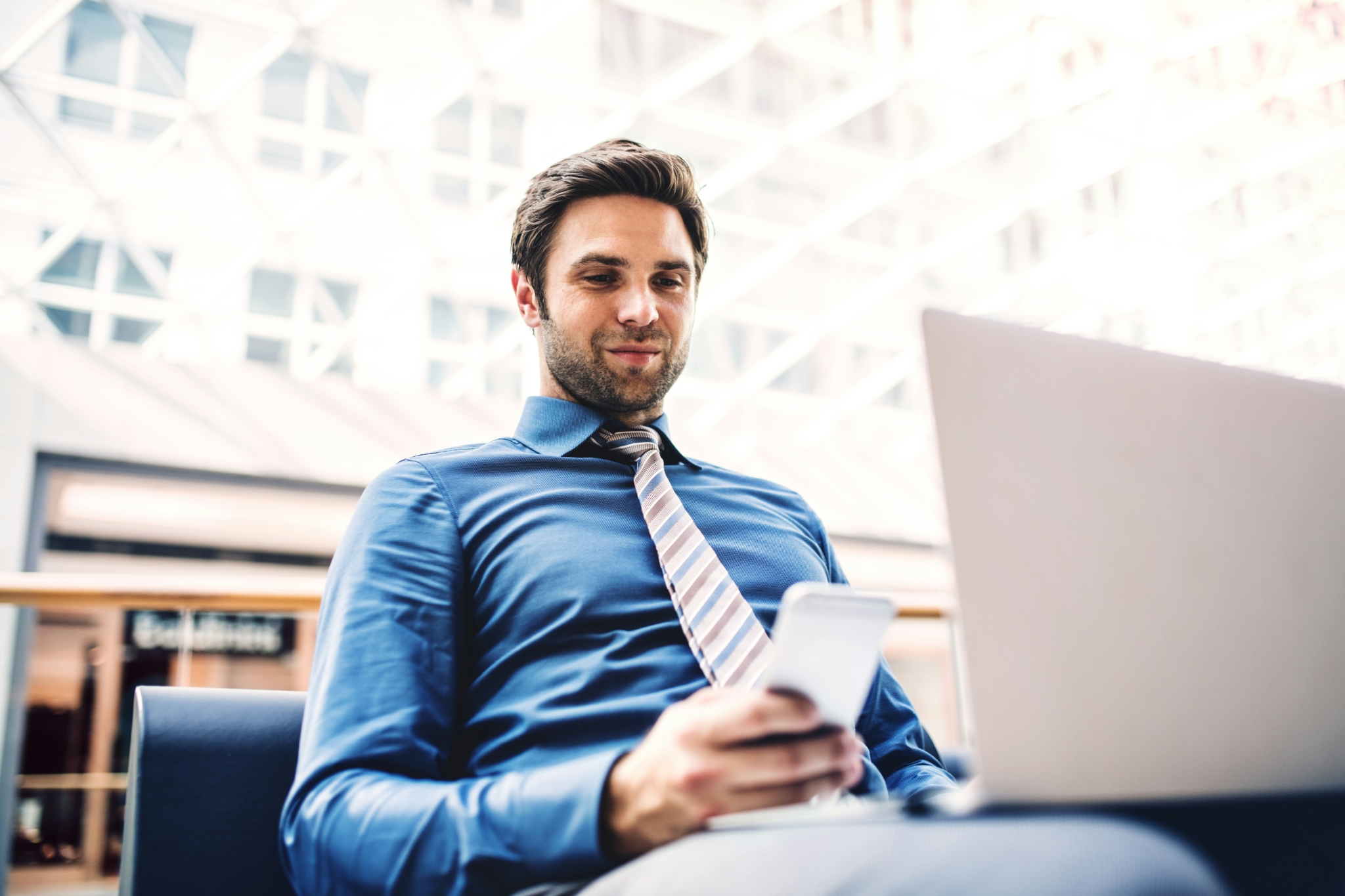 What Are Primary Tradelines and How Do They Work? - Credit Strong What ...